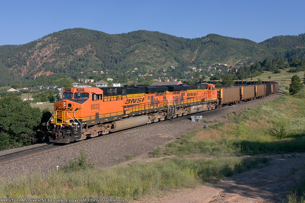 BNSF 6033